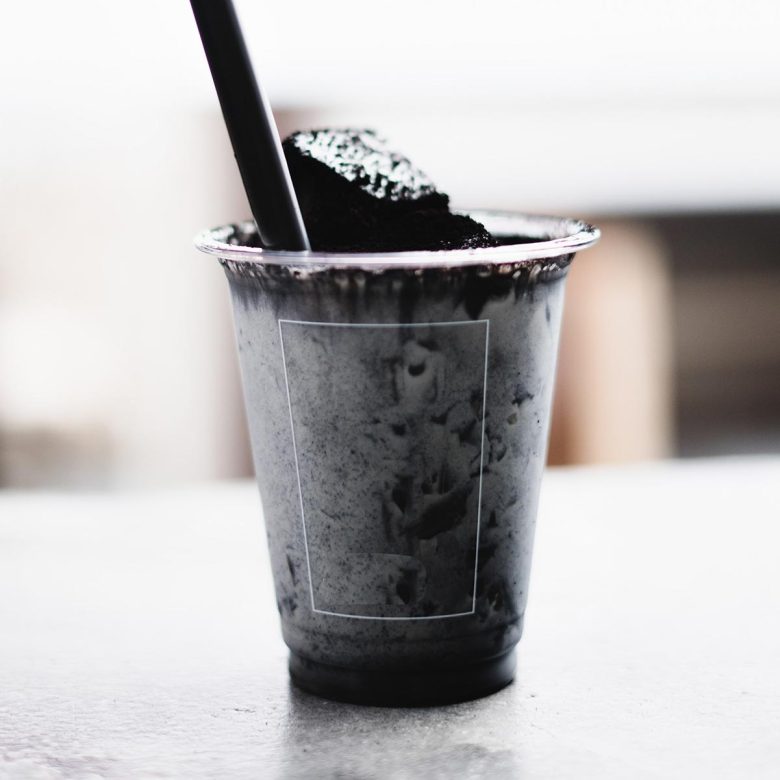 Black Coffee Shaved Ice – מוקה